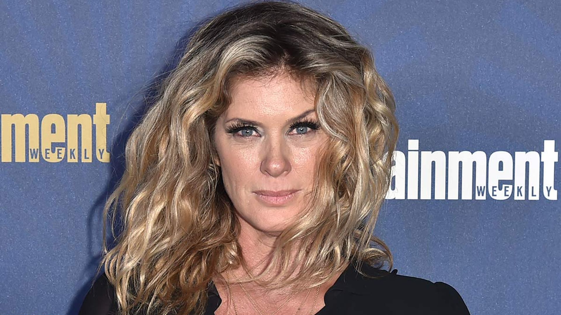 Rachel Hunter sparks huge reaction in stunning white dress for dreamy ...