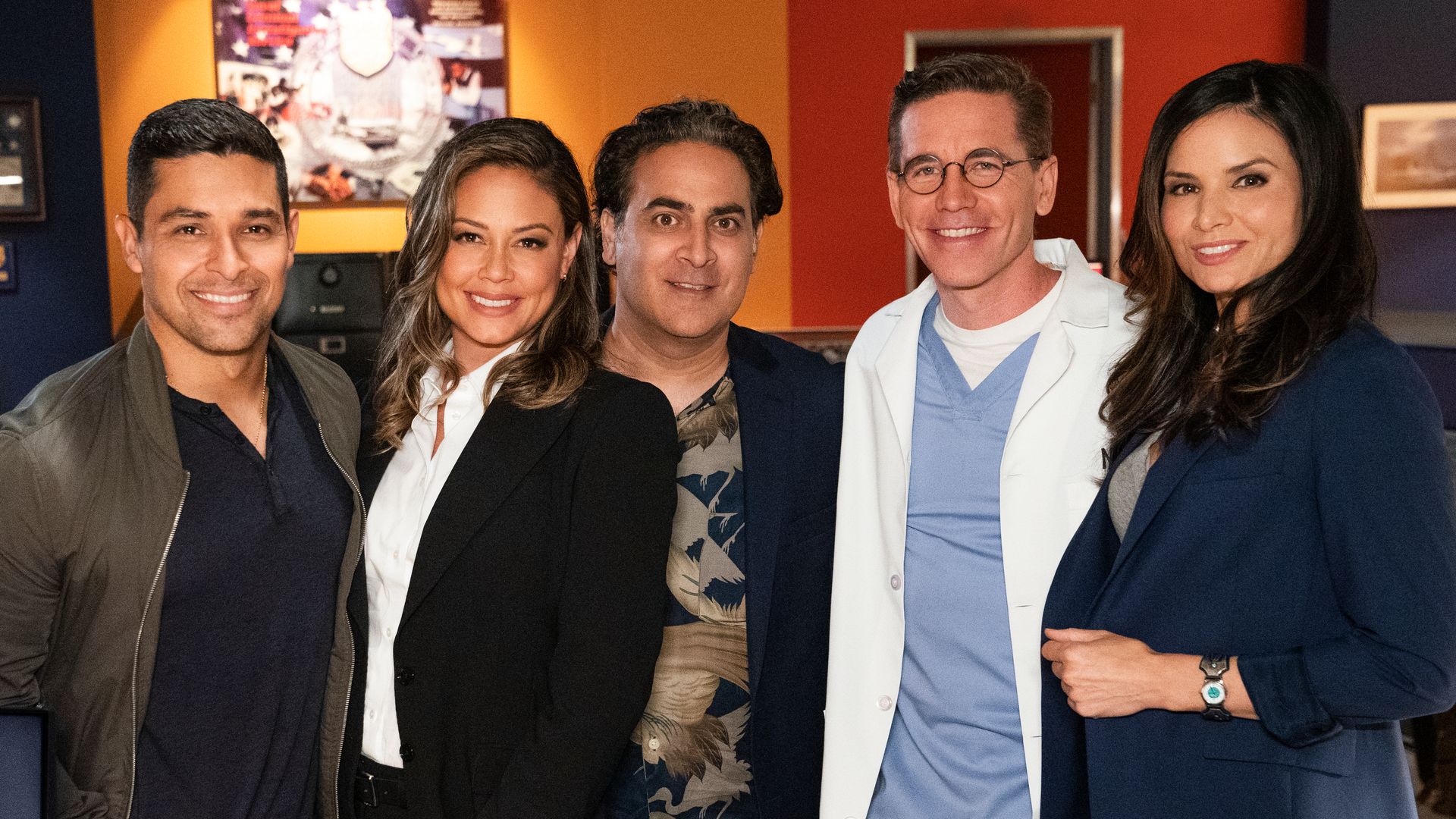 NCIS: Hawai'i star Jason Antoon talks potential of future crossover ...