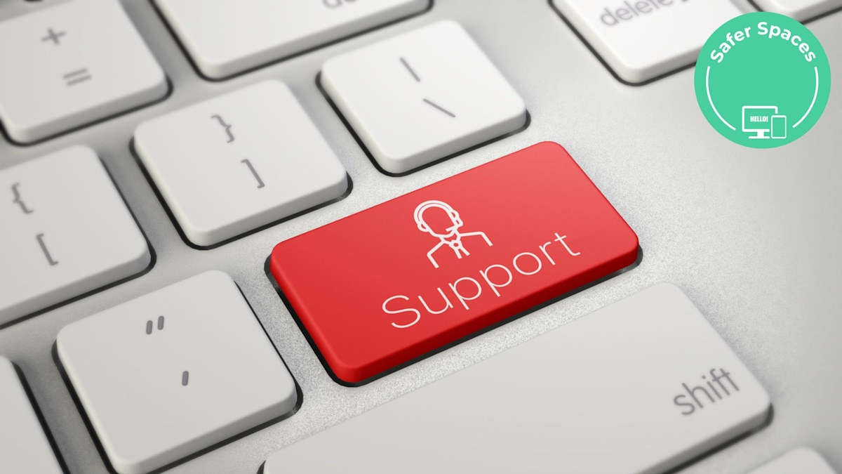 Child online safety helplines and websites: NSPCC, Childline & more ...