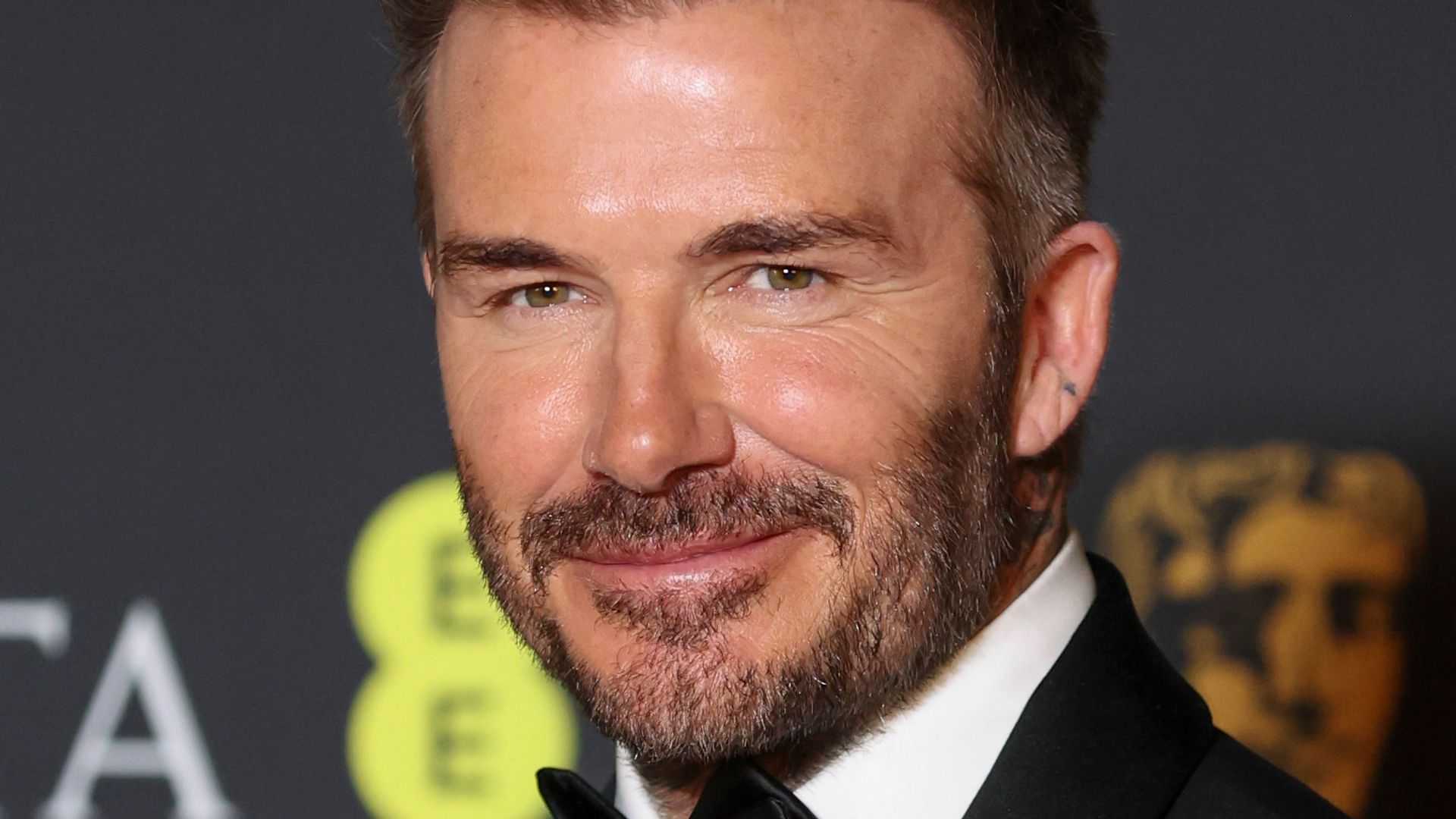 David Beckham showcases how he maintains his incredible physique with ...