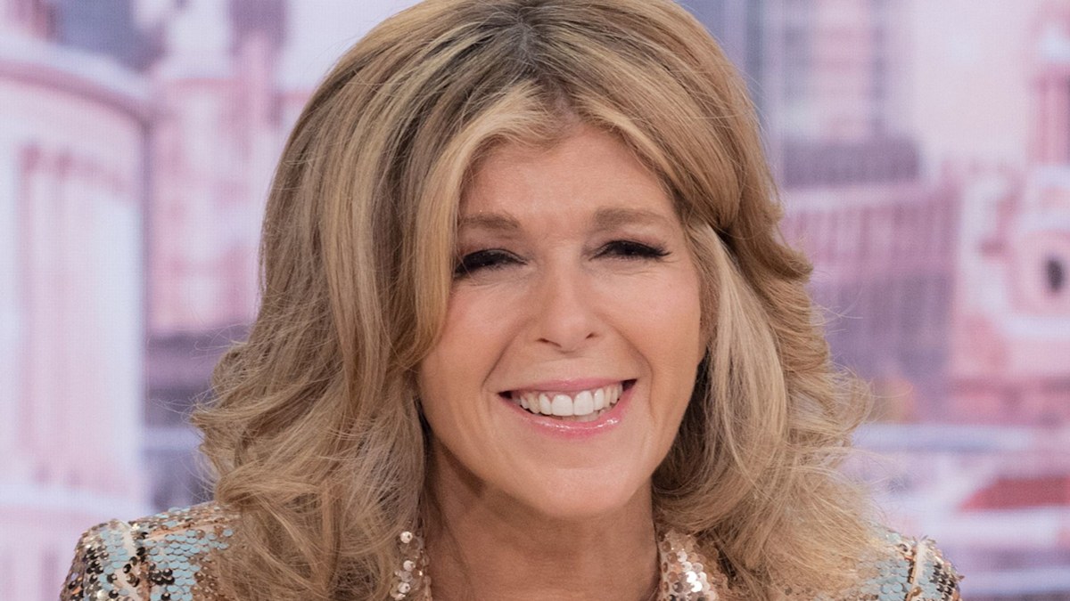 Kate Garraway looks better than ever in super flattering waist-cinching ...