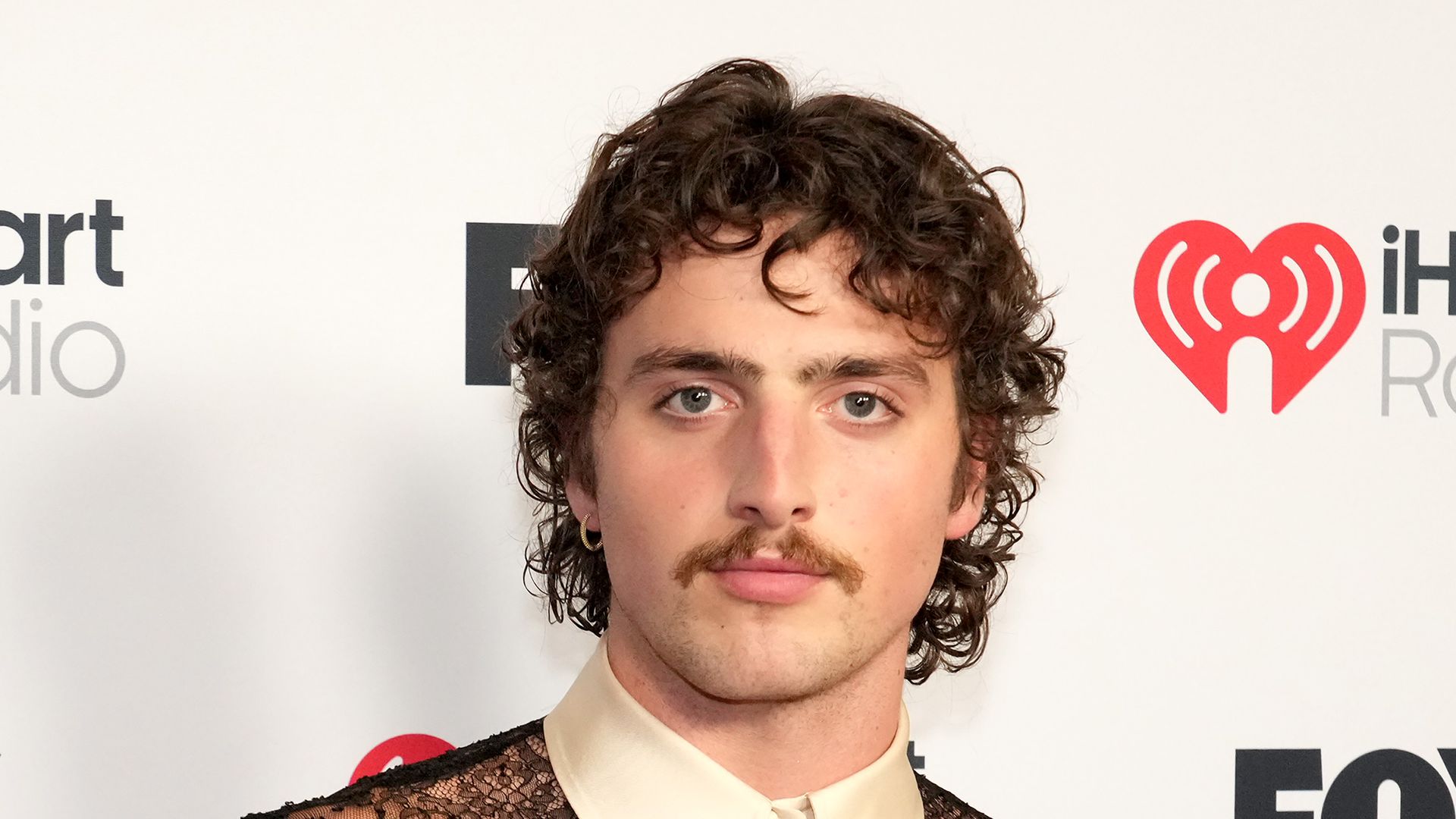 Who is Benson Boone dating? Meet his influencer girlfriend who inspired ...