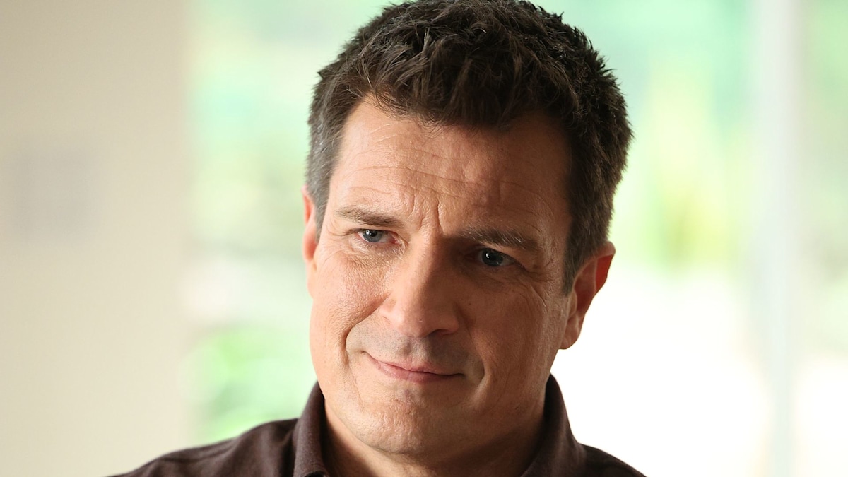 The Rookie's Nathan Fillion supported by fans as he takes extended ...