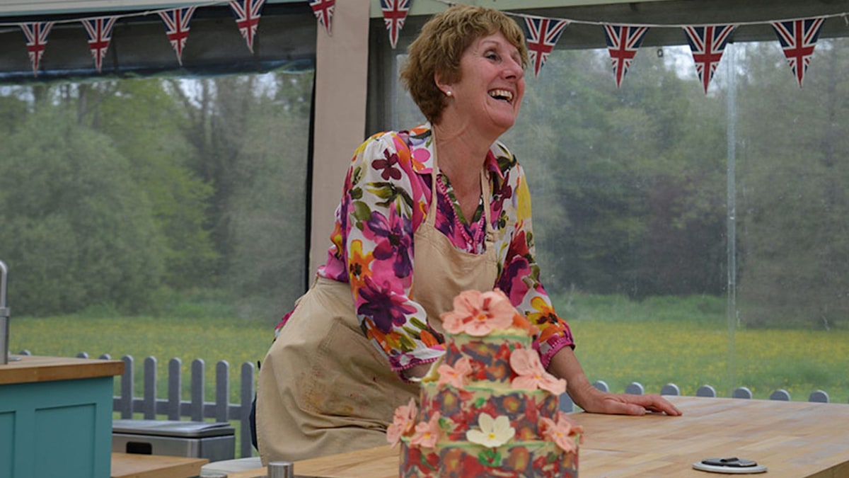 Great British Bake Off week six recap | HELLO!