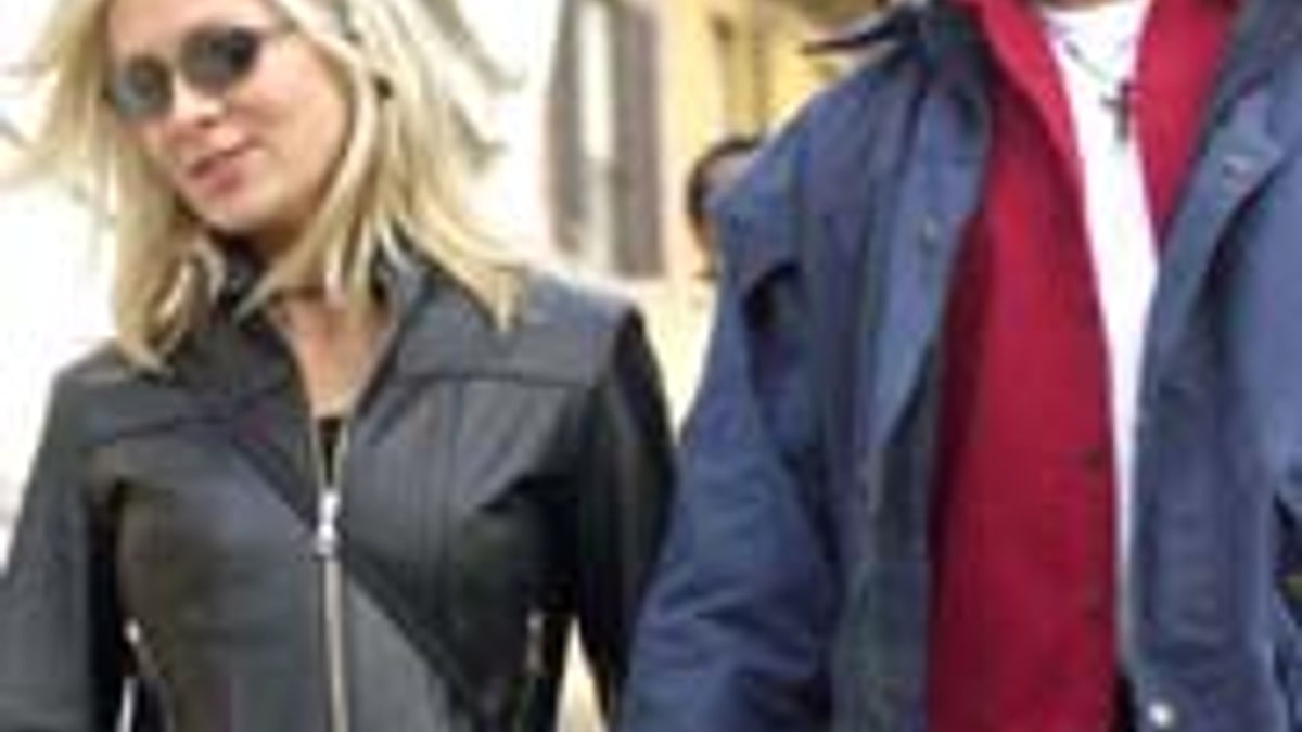 SPRING WEDDING FOR RUSSELL AND DANIELLE | HELLO!