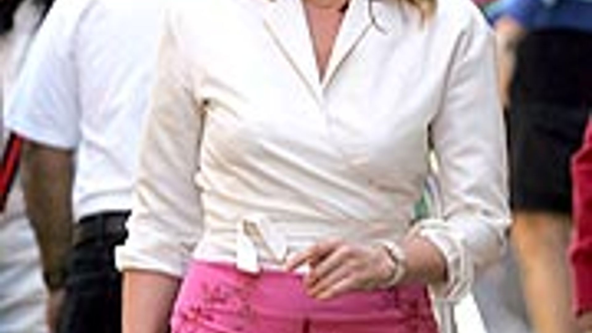 Kim does a 'Samantha' in NY's Soho district | HELLO!