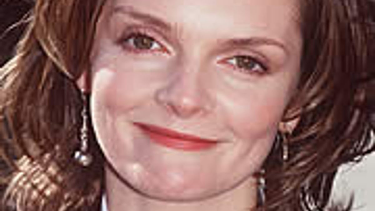 Sharon Small Biography Hello