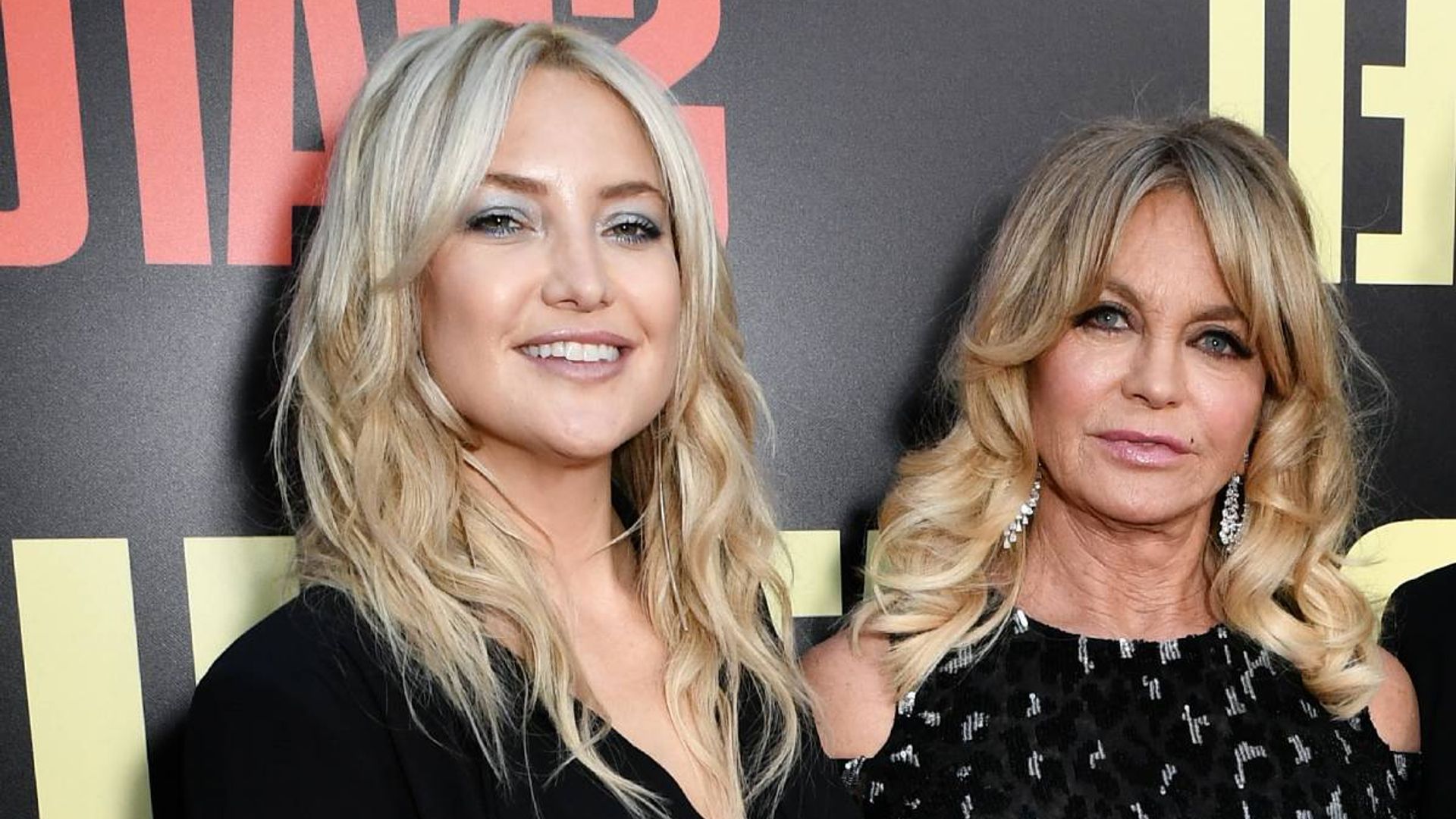 Goldie Hawn looks phenomenal in waist-accentuating jumpsuit as she ...