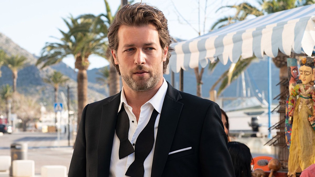 The Mallorca Files: Who is Julian Looman? Meet the star of BBC show ...