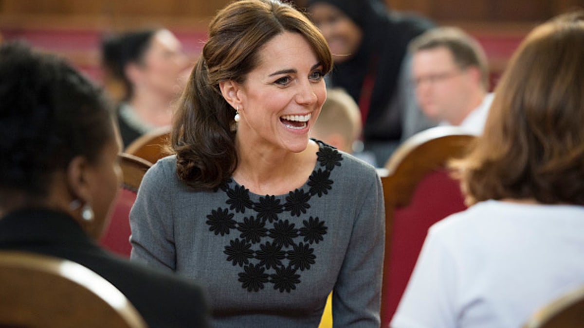 Kate Middleton recycles Orla Kiely dress from 2012 for charity visit ...