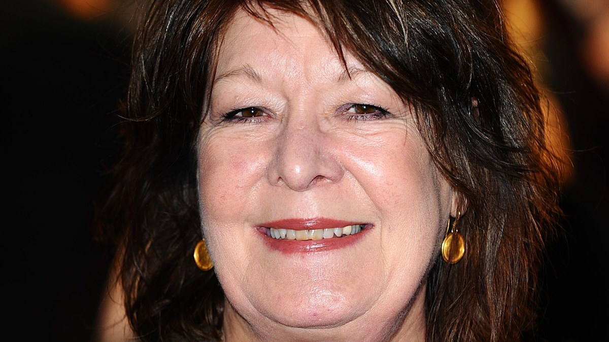 EastEnders star Roberta Taylor dies aged 76: cause of death confirmed ...