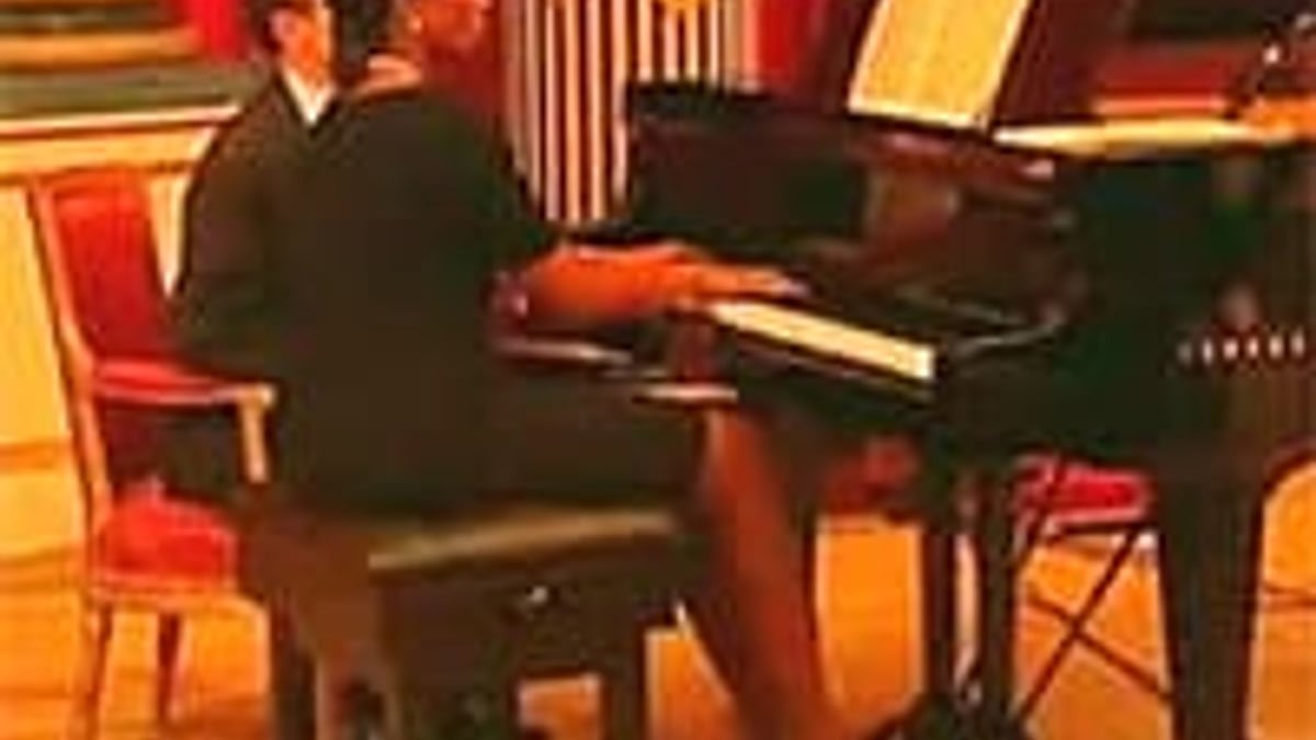 Condoleezza Rice plays the piano for the Queen at | HELLO!