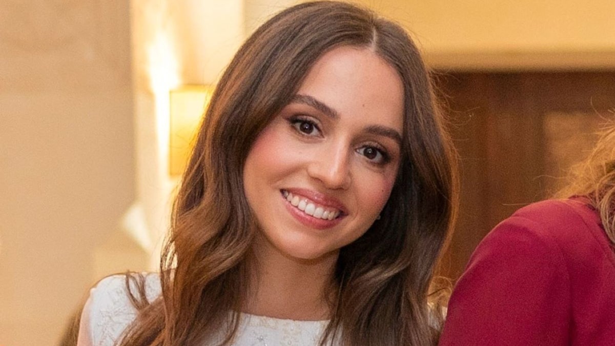 Princess Iman of Jordan cuts incredible seven-layer wedding cake – see ...