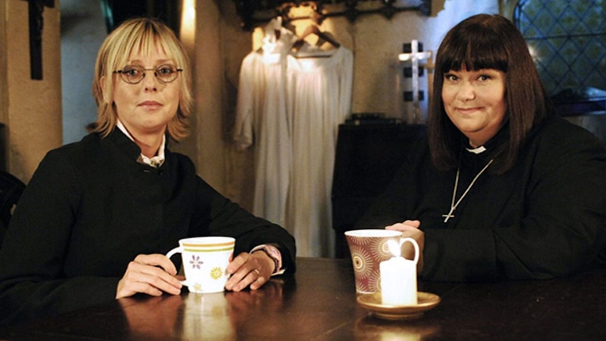 Vicar of Dibley: Dawn French hints at sitcom's return for 2021 | HELLO!