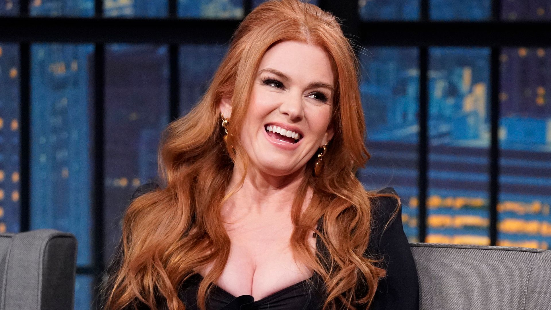 Isla Fisher is all legs in her most revealing dress yet – jaw-dropping ...