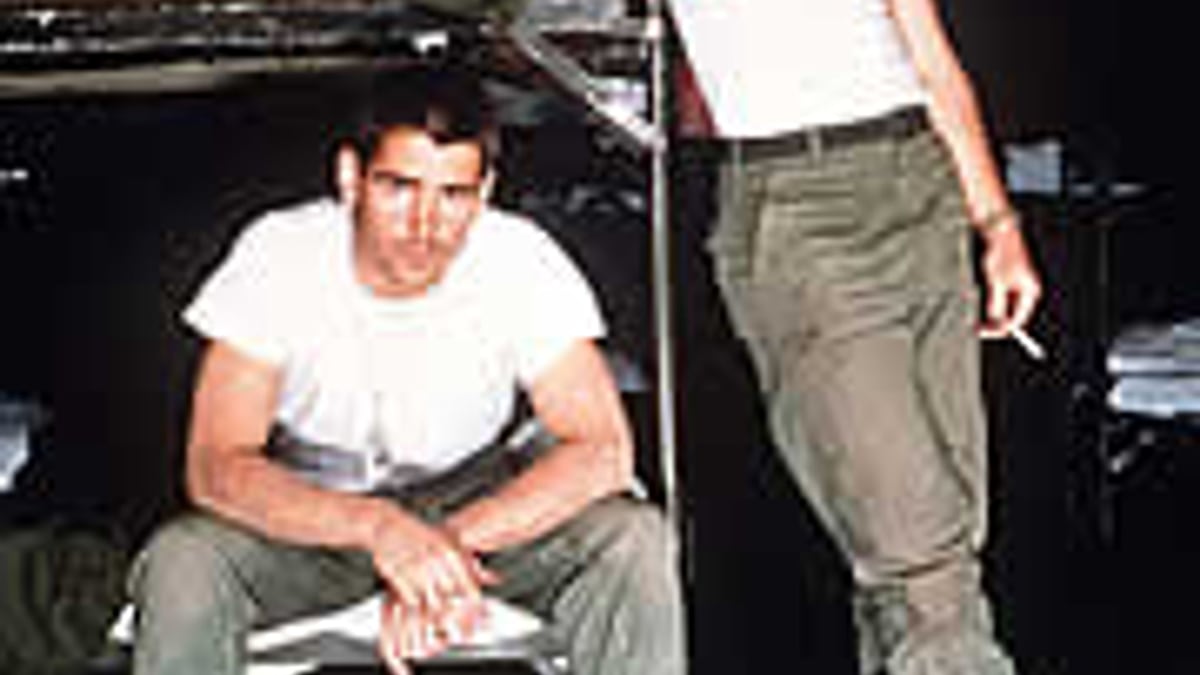 colin farrell, joel schumacher, COLIN FARRELL SCORES | HELLO!