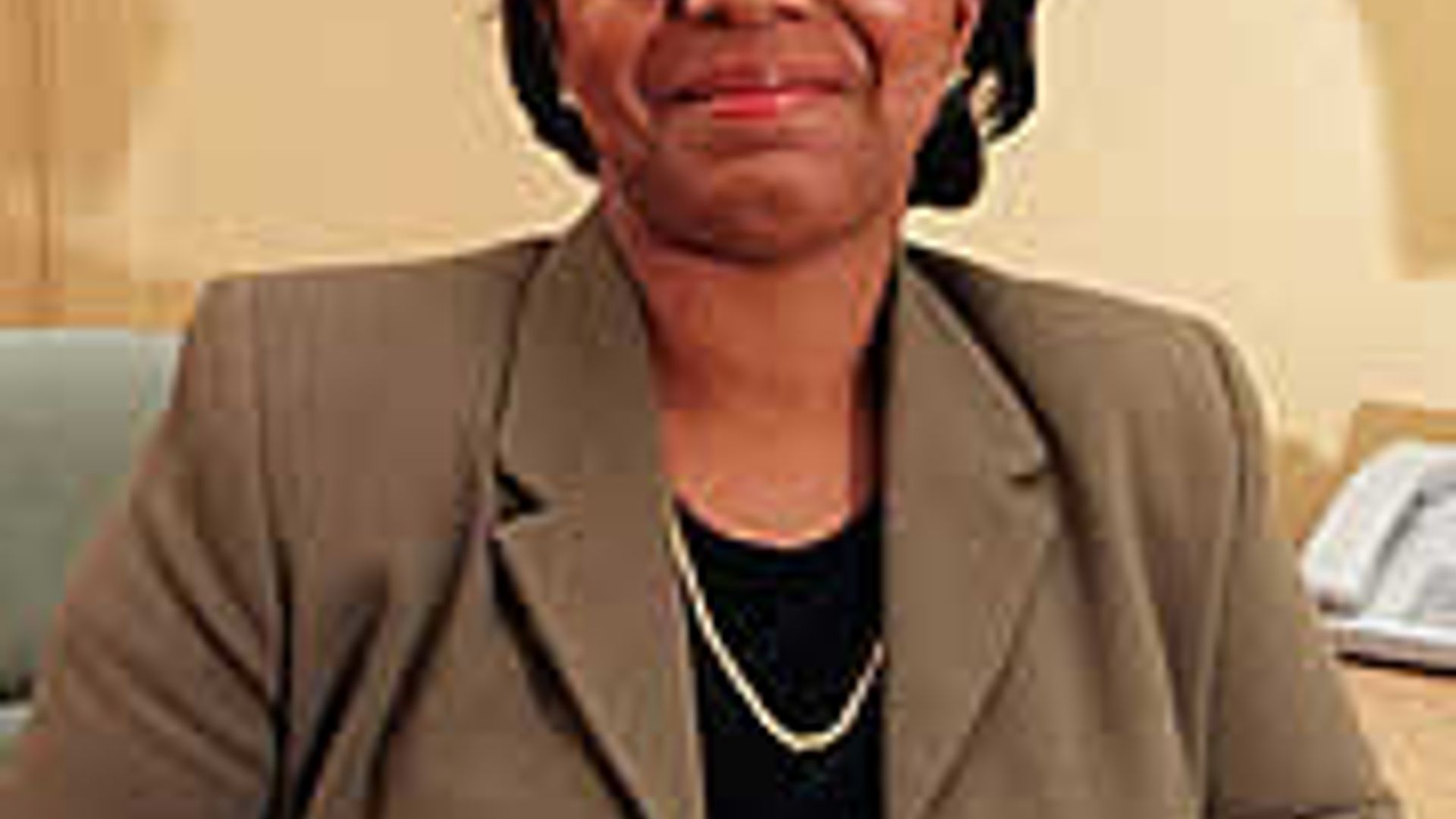 queen, prince charles, colleen harris, ALL CHANGE IN ROYAL | HELLO!