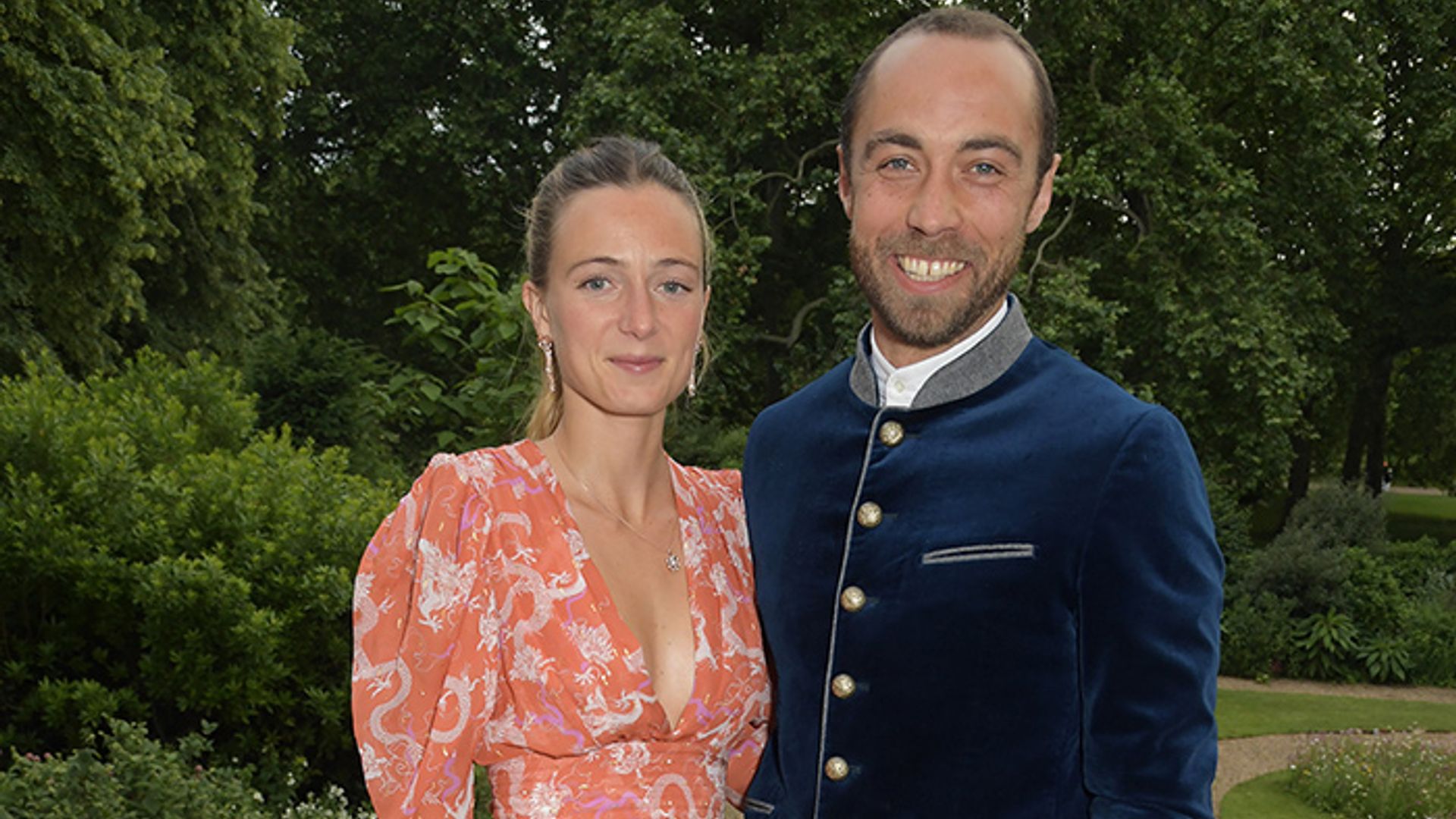 James Middleton and wife joined by very surprising guest on skiing ...