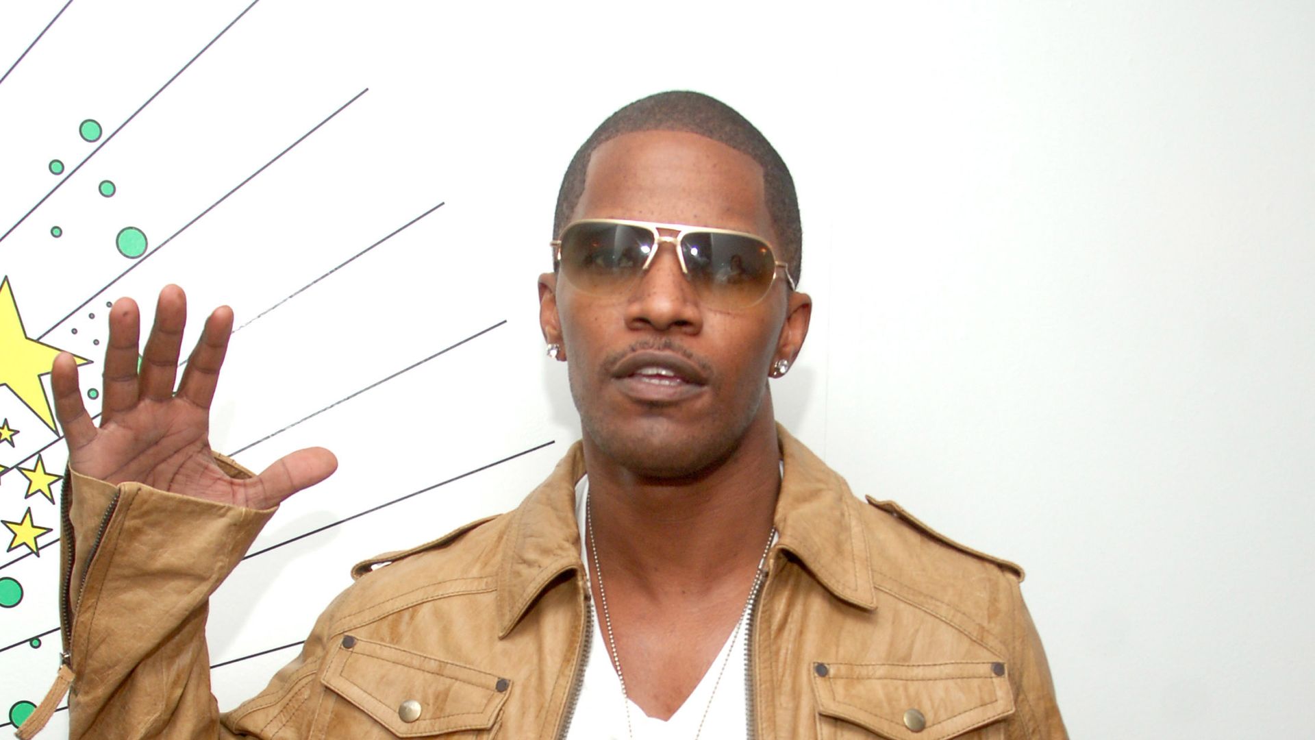 Jamie Foxx can't stop smiling in first public appearance after recent ...