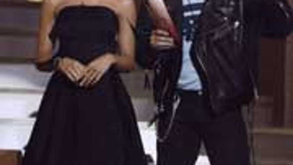 LORD OF THE RINGS TRIUMPHS AT MTV AWARDS | HELLO!