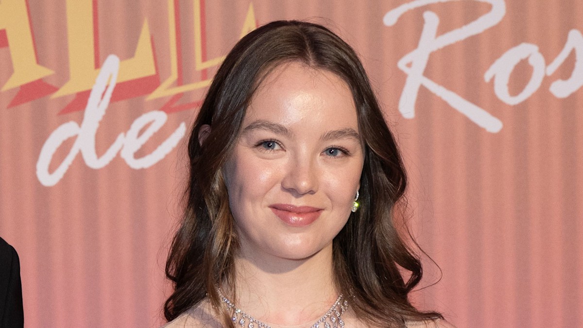 Princess Alexandra of Hanover resurrects Barbiecore at the Rose Ball ...