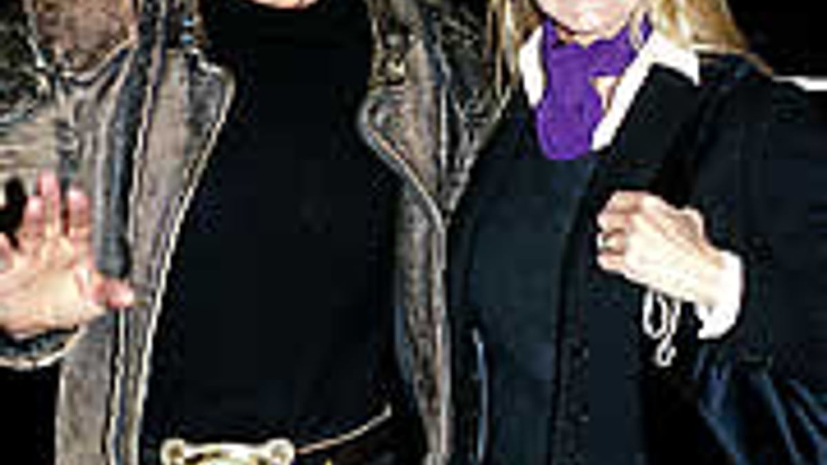 colin farrell, ralph lauren, COLIN FARRELL SIGNS AS NEW | HELLO!