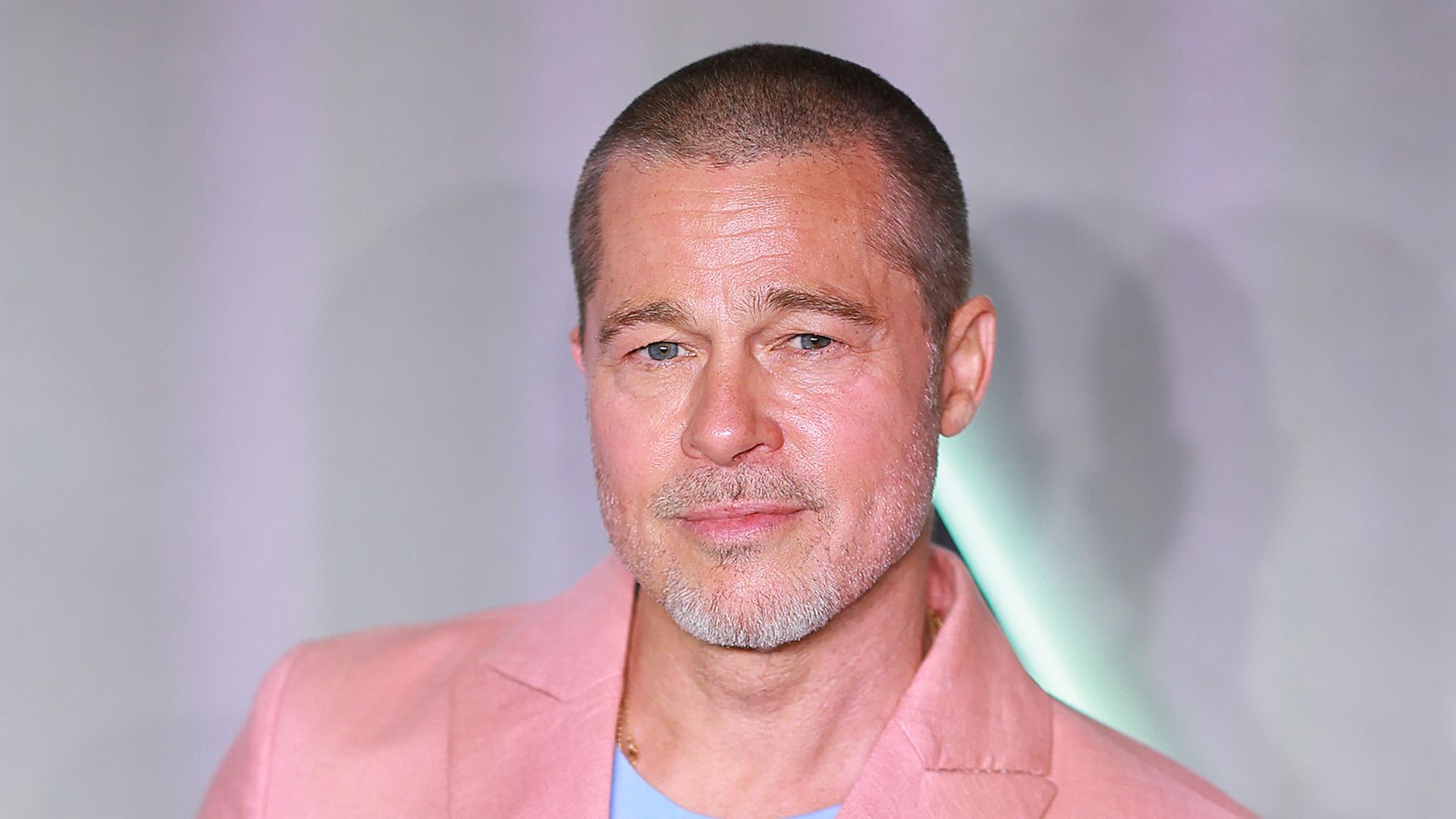 It's official, Brad Pitt is our new street style icon - our ode to his ...