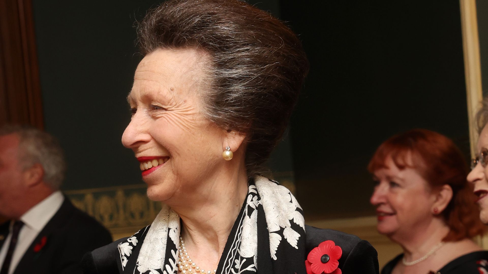 Princess Anne looks so glamorous in bold look for a very special ...