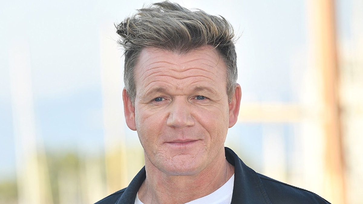 Gordon Ramsay shows off ripped physique | HELLO!