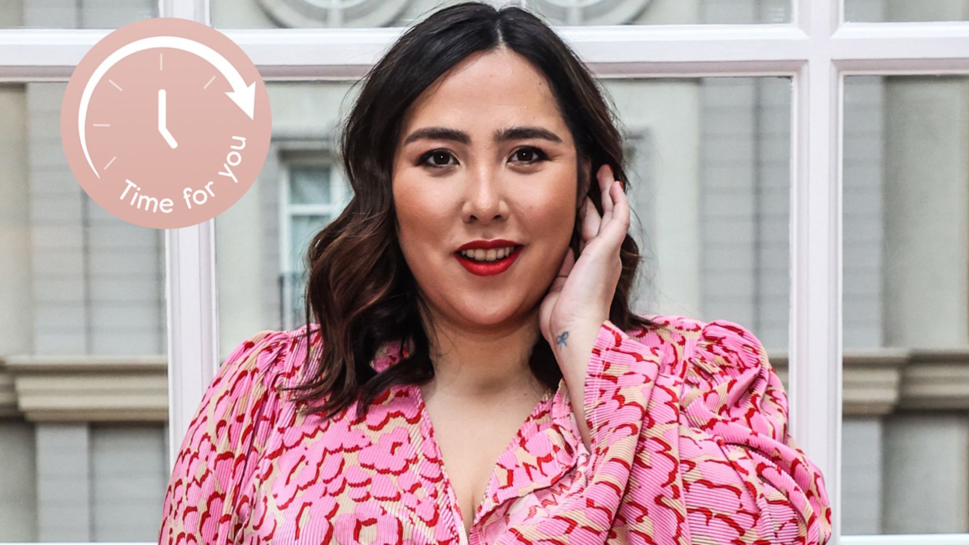 A life coach shares the simple habit that helps her stop overthinking - and we can all try it ...