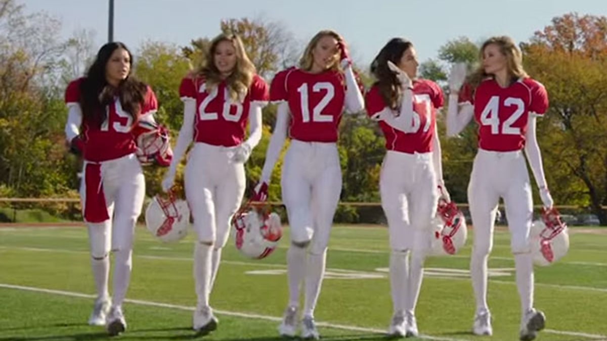 Victoria's Secret angels are the ultimate stylish sports team for ...