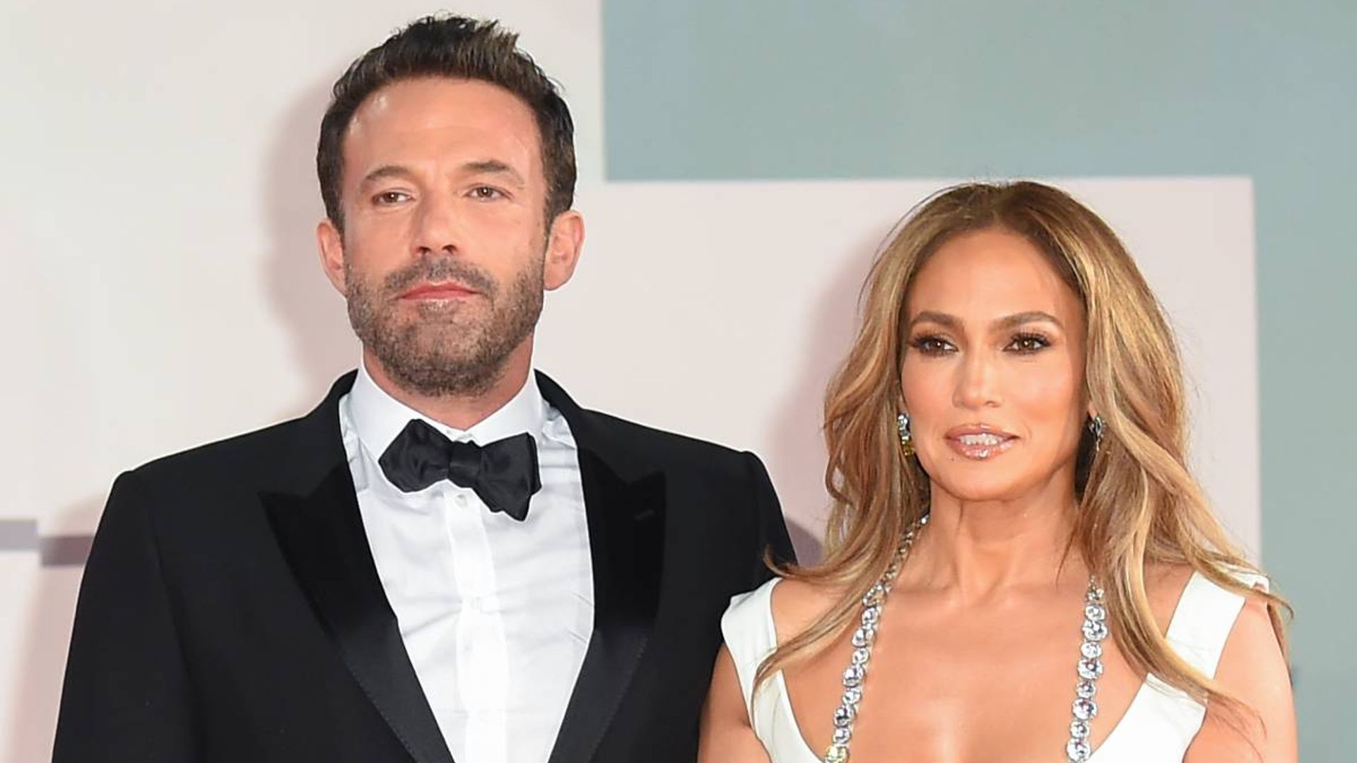 Jennifer Lopez and Ben Affleck step out for somber night as they mourn ...