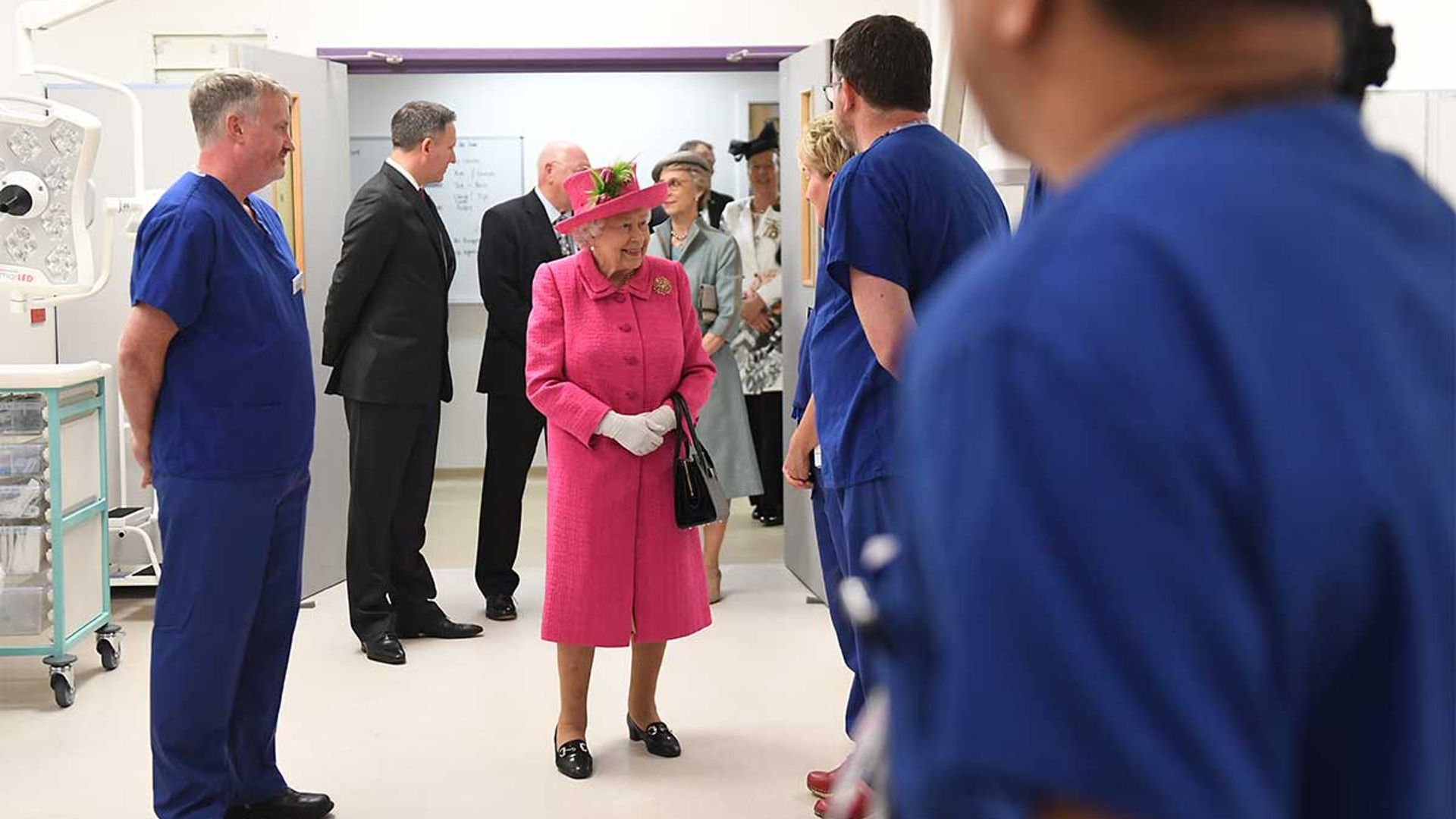The Queen shares emotional video message to NHS and healthcare workers ...