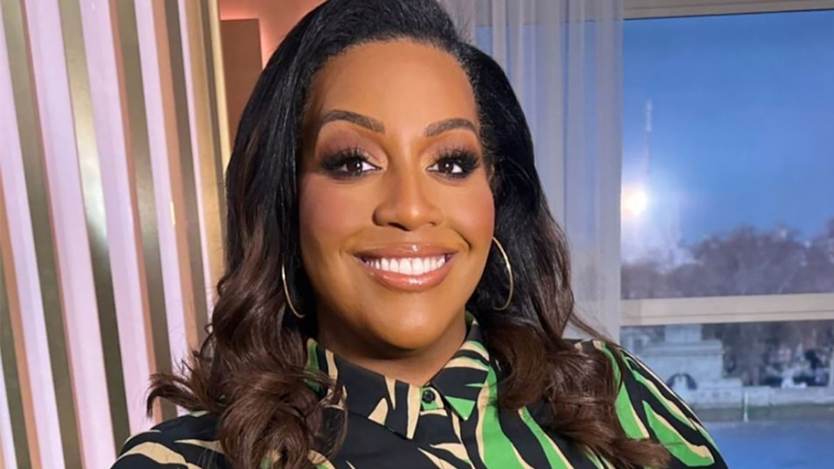 Alison Hammond wows fans in ultra-flattering zebra print blouse - and ...