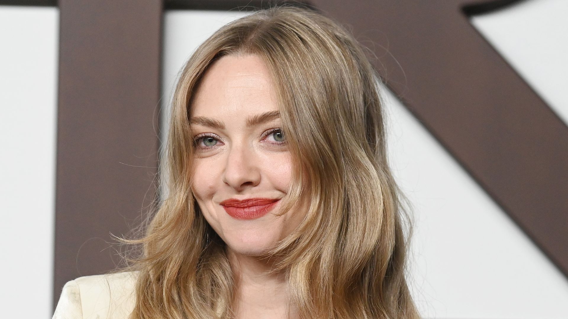 Amanda Seyfried shares ultra-rare photo of daughter, 6, as you've never ...