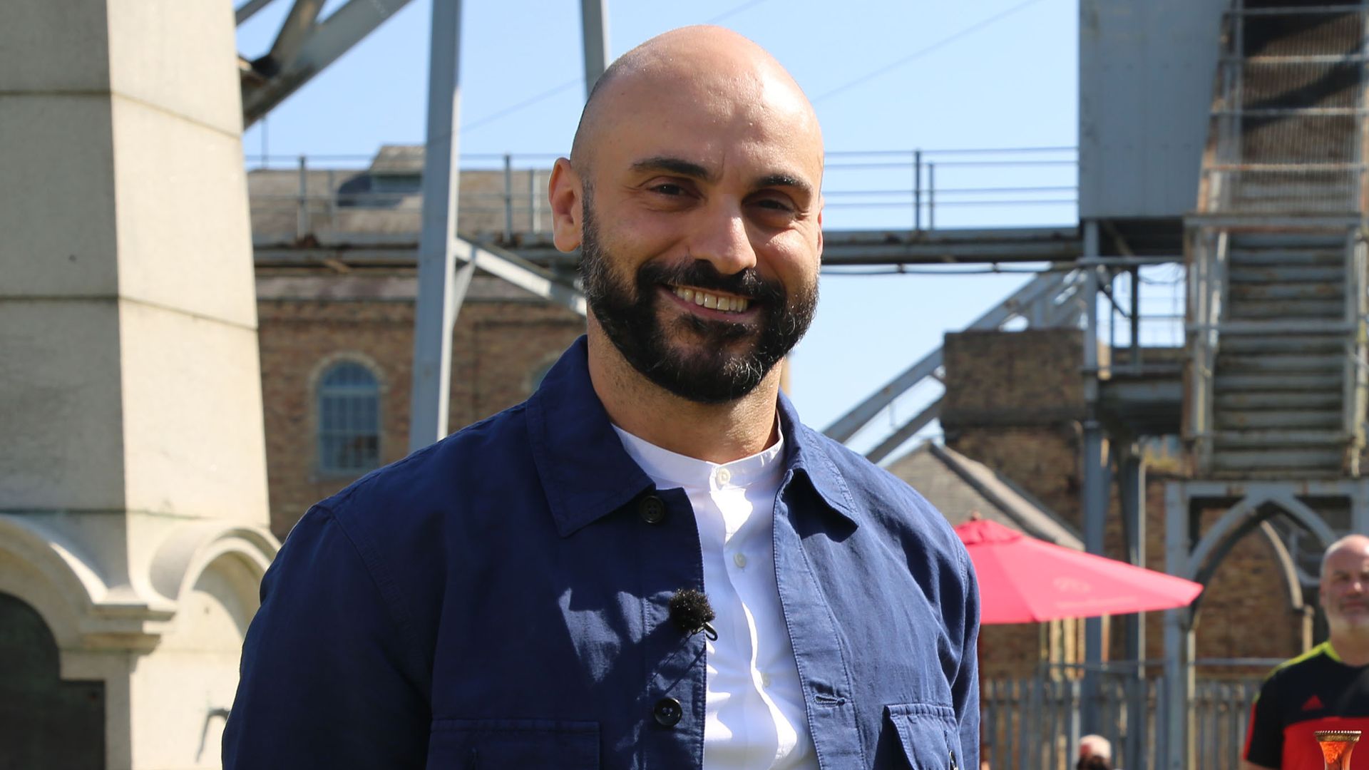 Bargain Hunt viewers all saying the same thing about new presenter | HELLO!