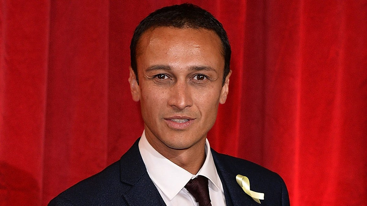 Emmerdale star Chris Bisson shares bittersweet photo of son in hospital ...