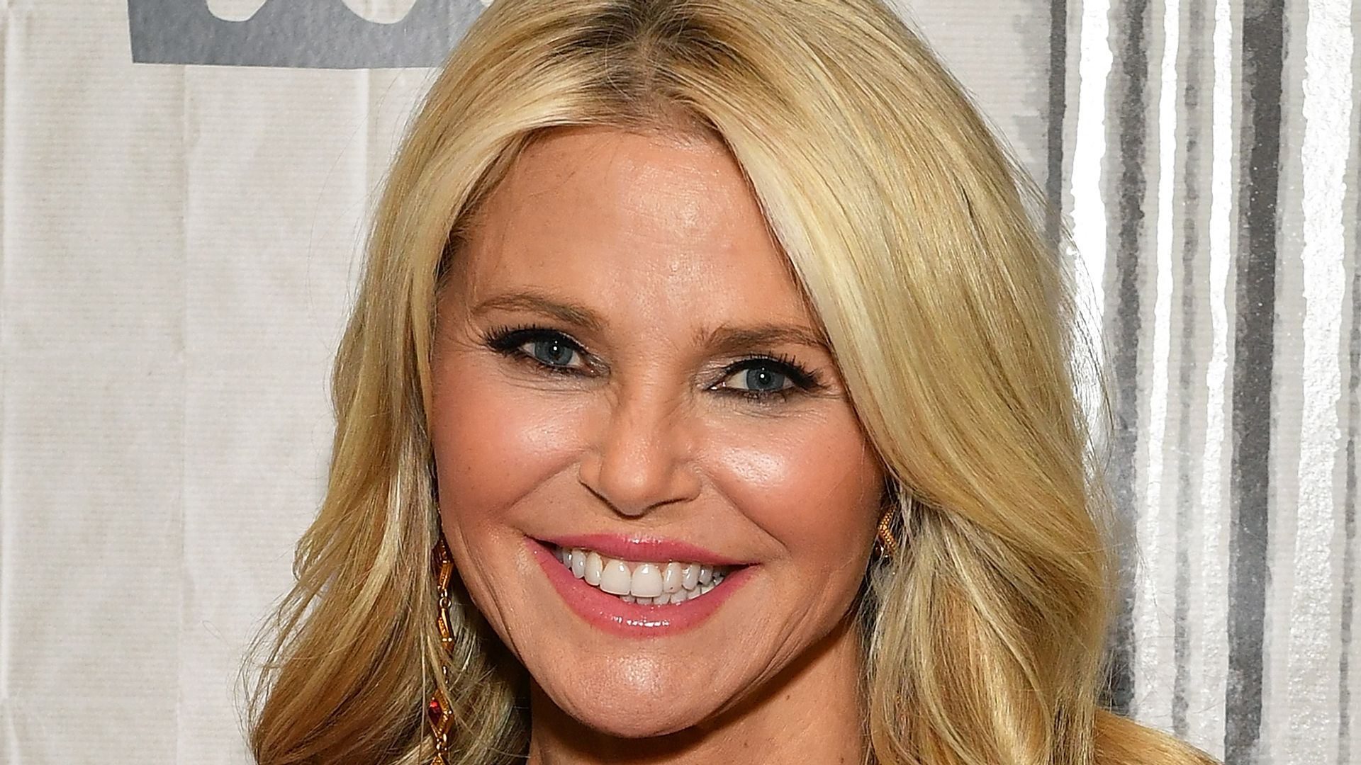 Christie Brinkley, 69, looks just like her daughters in incredible ...