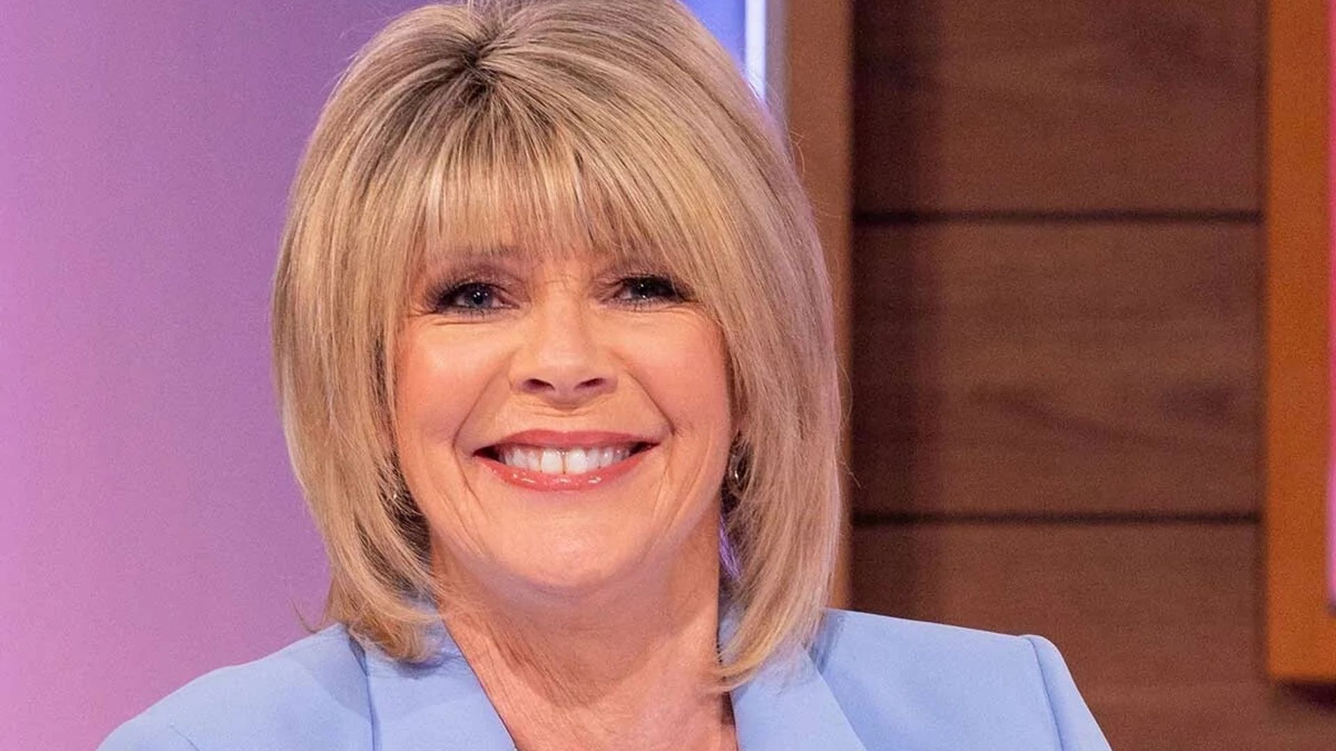 Ruth Langsford adds glamour to her 'mom' jeans in sexy, strappy heels ...