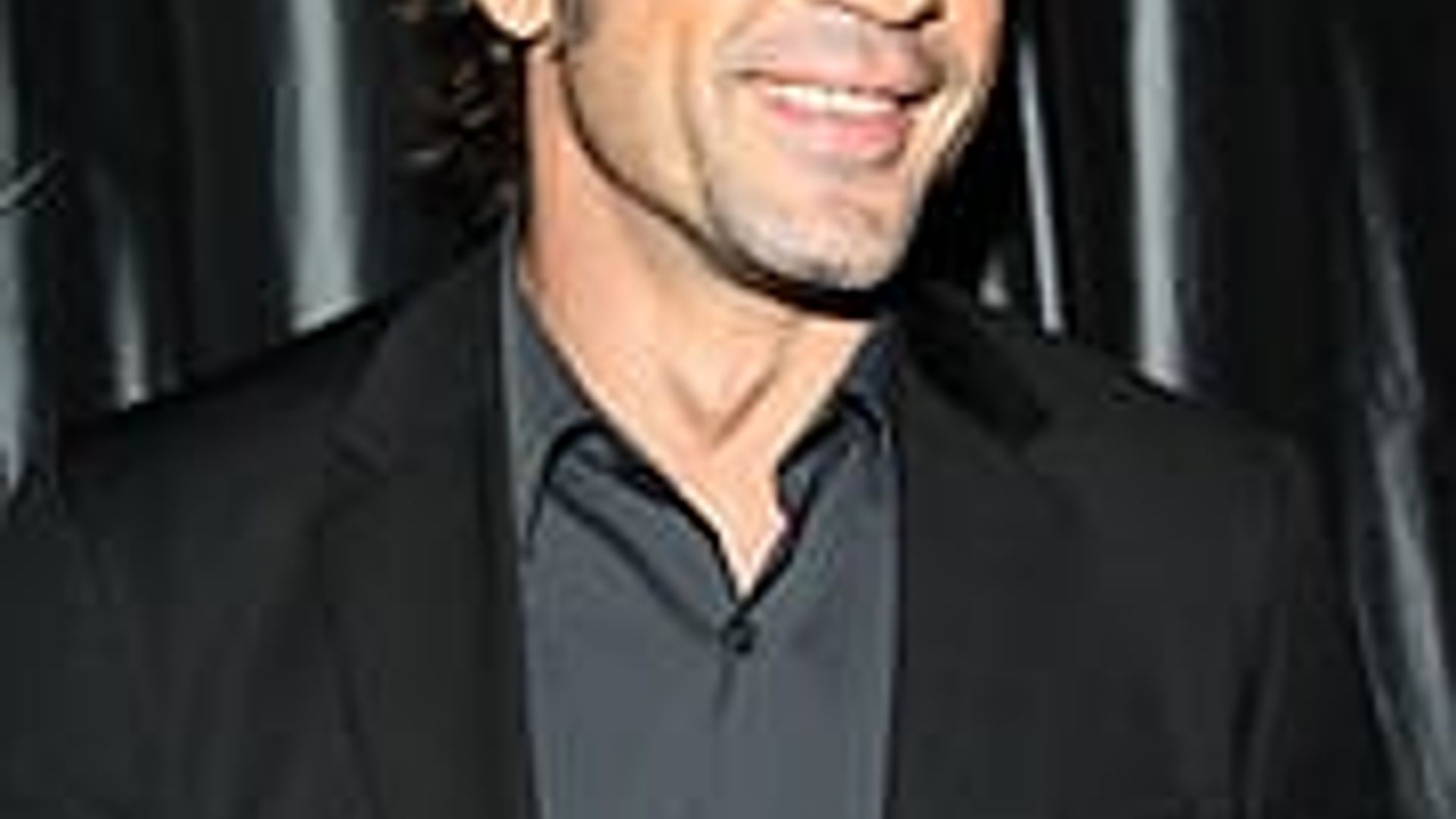 Mum-to-be Halle and Daniel honoured with acting gongs | HELLO!