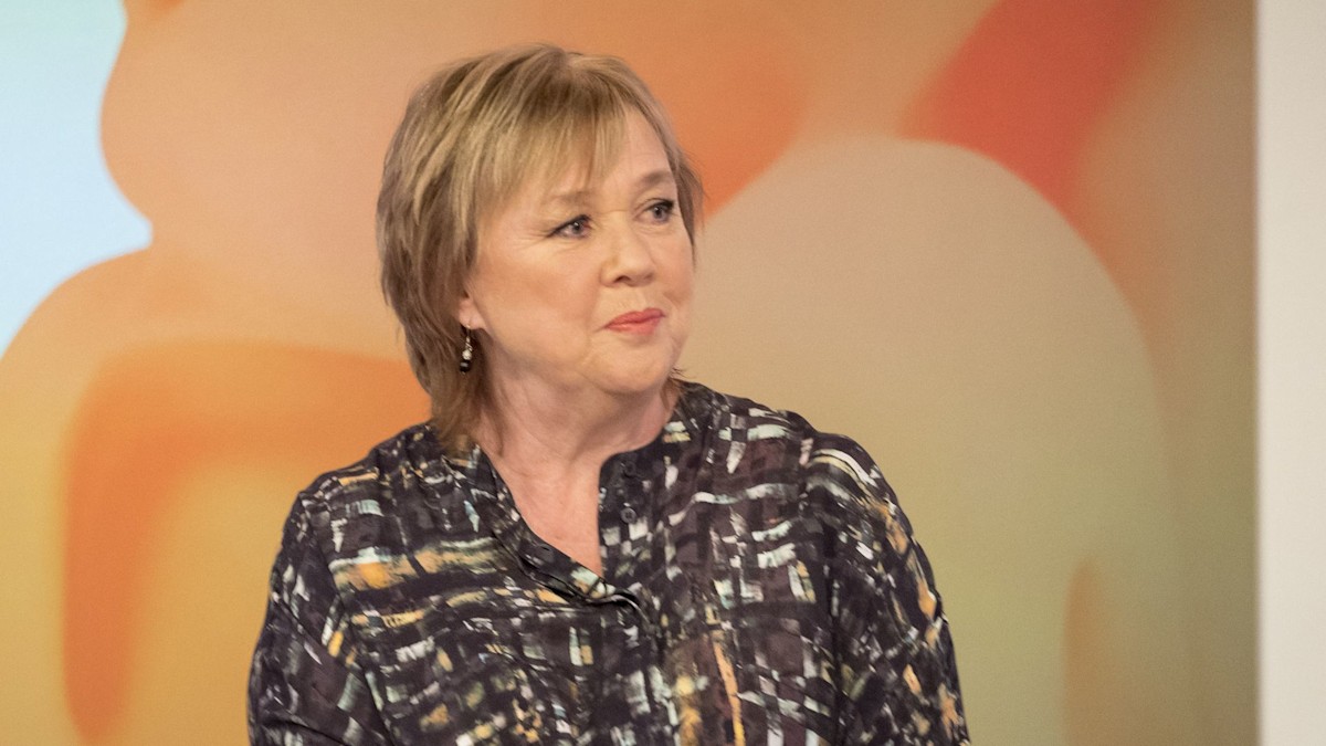 Pauline Quirke's off-grid home with husband Steve amid dementia ...