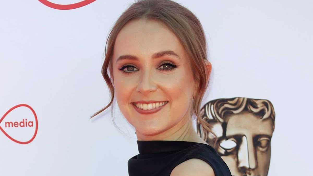 Strictly's Rose Ayling-Ellis stuns in backless crop top and figure ...