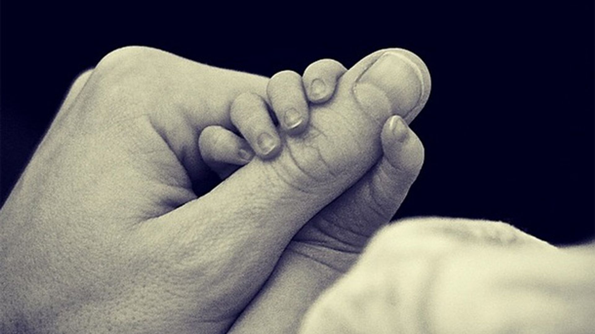 Tom Fletcher shares photo of baby Buzz Michelangelo | HELLO!