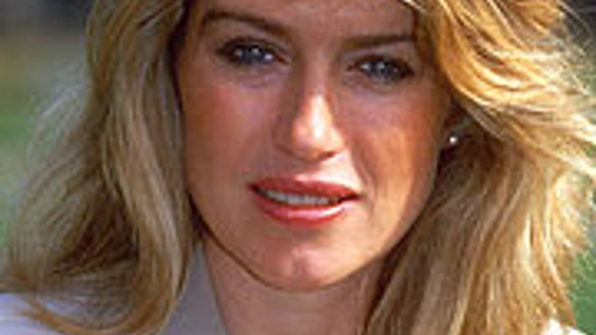 Country girl Selina Scott returns to UK television | HELLO!