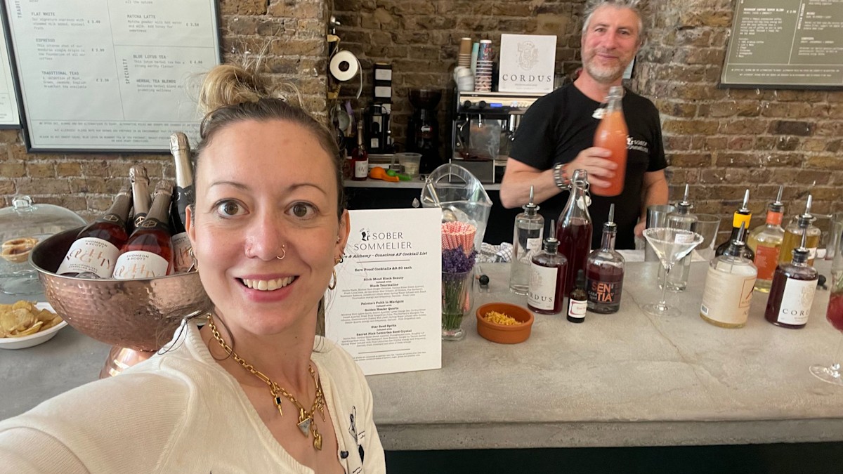 Dy January: I quit alcohol 3 months ago - with surprising results | HELLO!