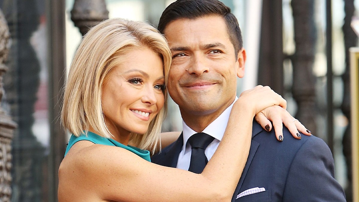 Kelly Ripa & Mark Consuelos' unconventional wedding – what you didn't ...