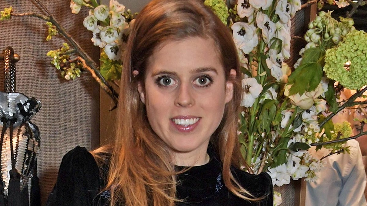 Princess Beatrice's elegant new look prompts fan reaction in new ...