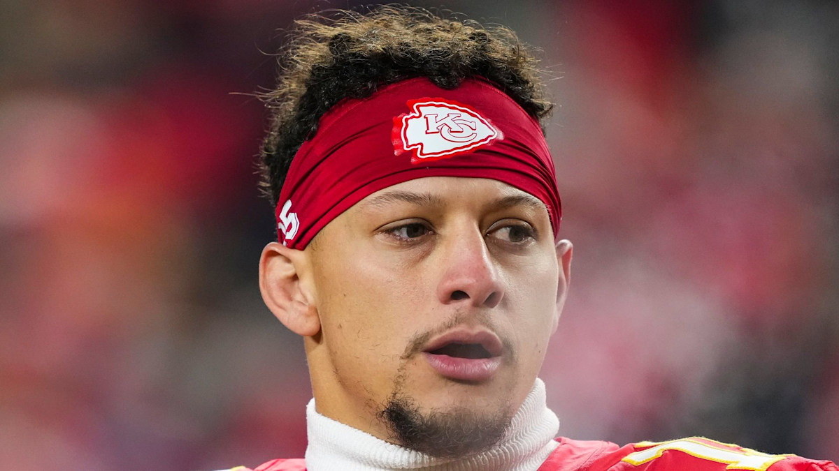 Patrick Mahomes breaks silence on painful injury after Chiefs miss ...