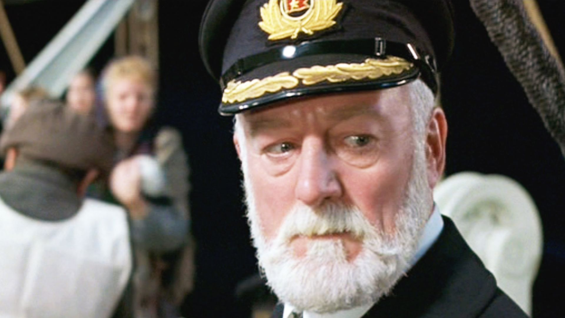Titanic and Lord of the Rings star Bernard Hill dies at 79 | HELLO!