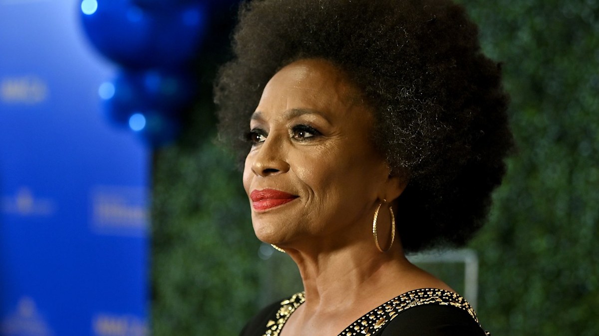 What happened to Jenifer Lewis? Actress, 67, tearfully breaks silence ...